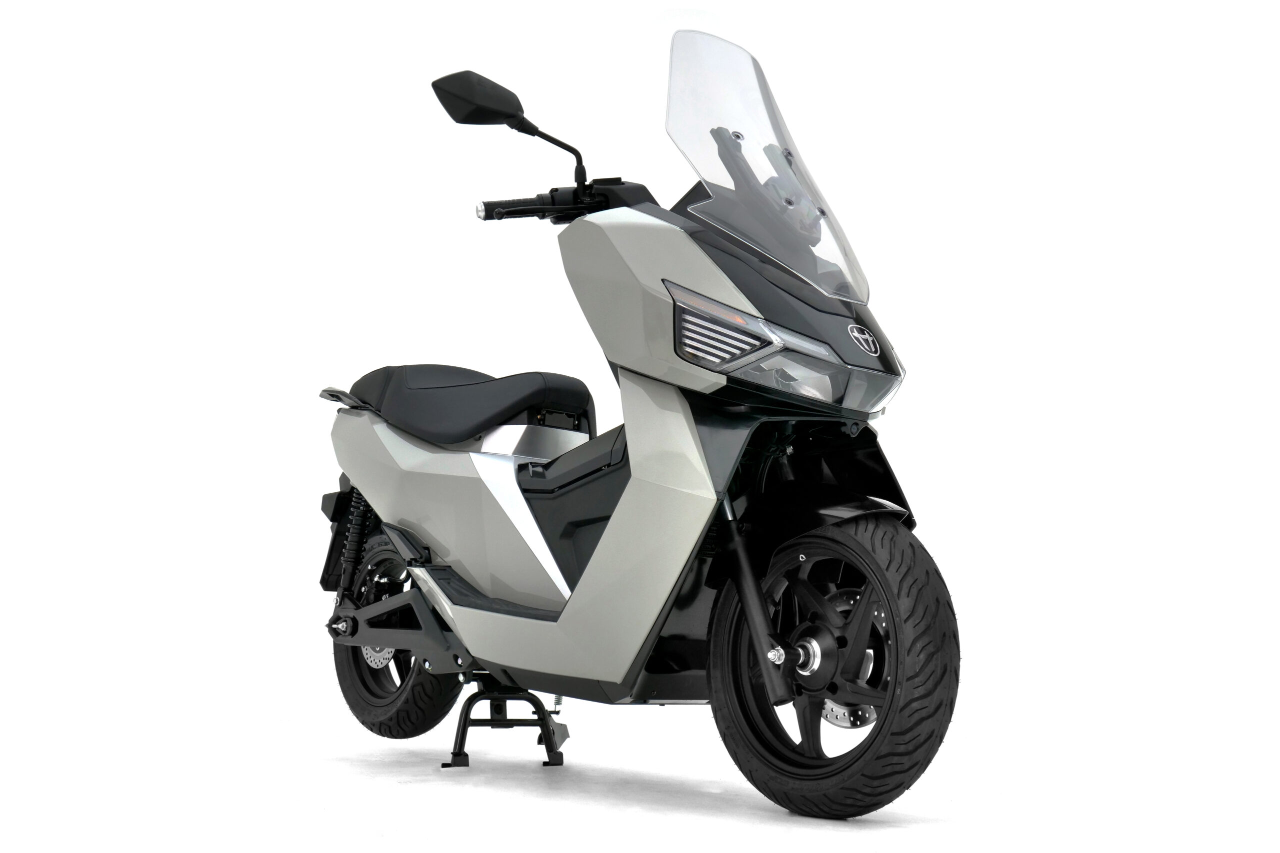 Daedong GS100 Lite Shifts Toward Simpler Use, A More Modern Look For ...